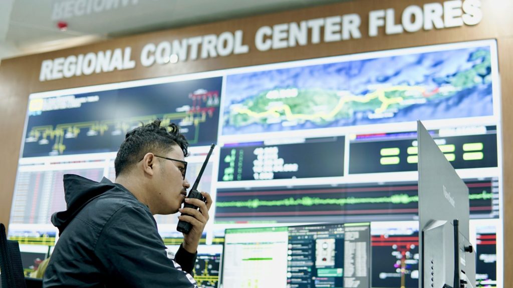 Resmikan Flores Control Center, PLN Siap Hadirkan Listrik Andal pada ...