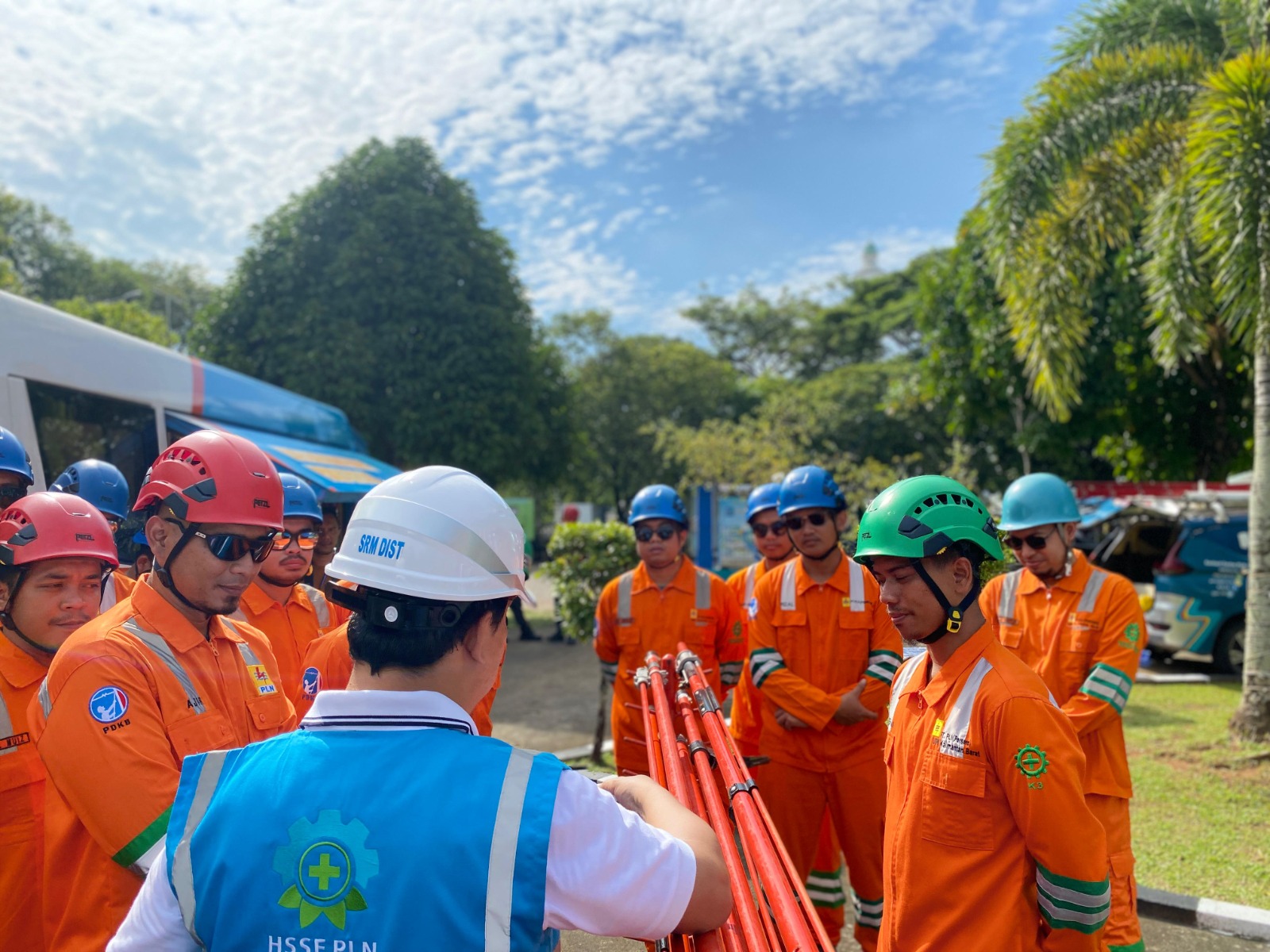 Jelang Hari H Pemilu, PLN Siagakan Kelistrikan Nasional, Dari Sabang ... Jelang Hari H Pemilu, PLN Siagakan Kelistrikan Nasional, Dari Sabang ...